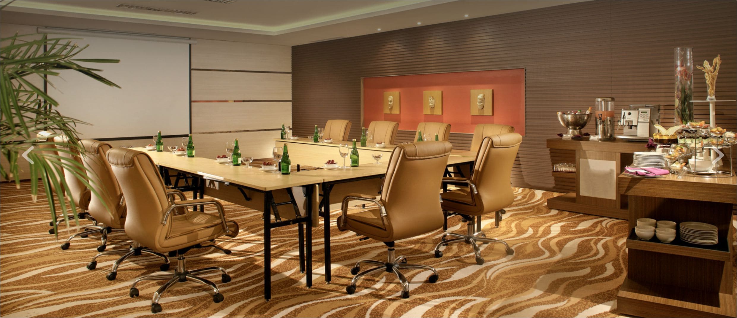 Meeting & Events | FUGO Hotels